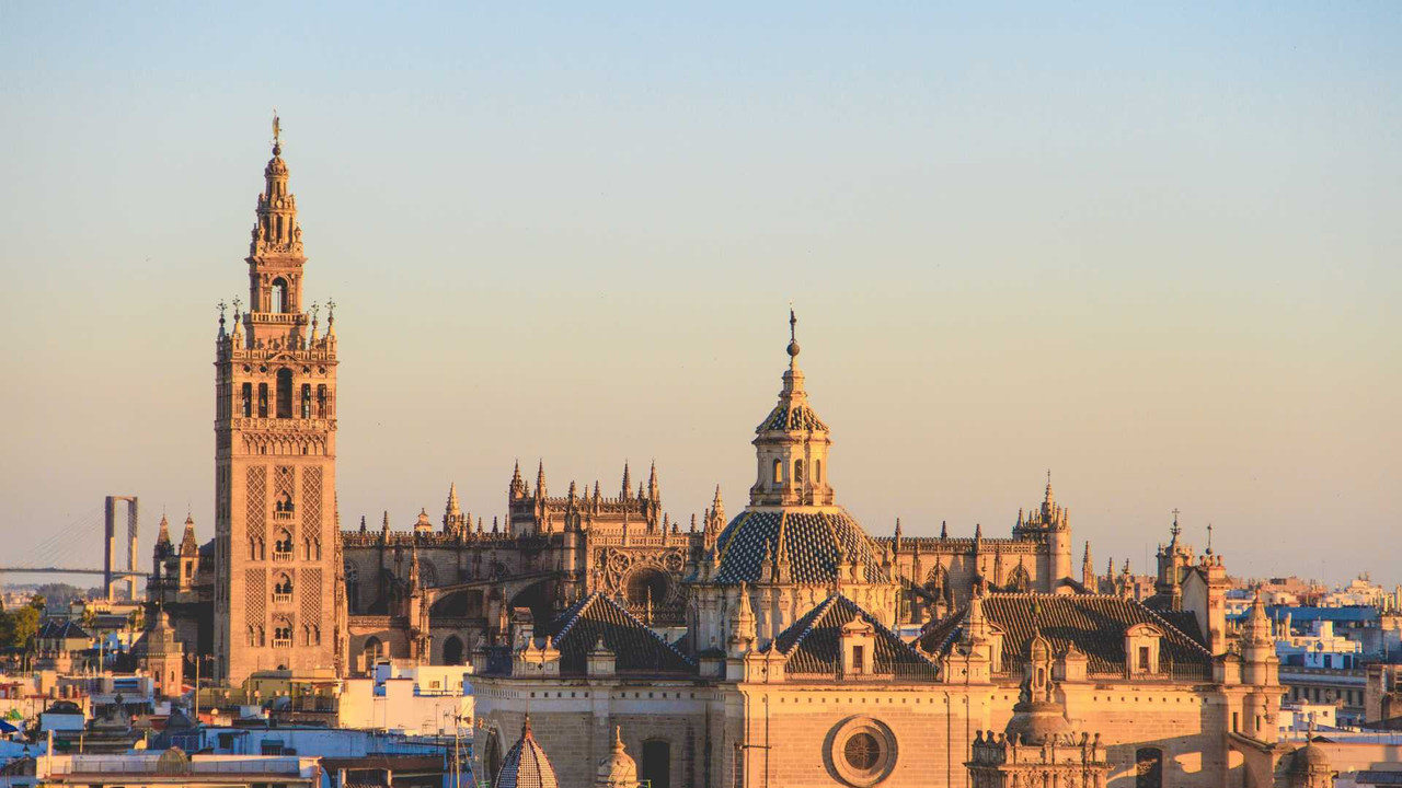 Working Hours in Spain | Rivermate